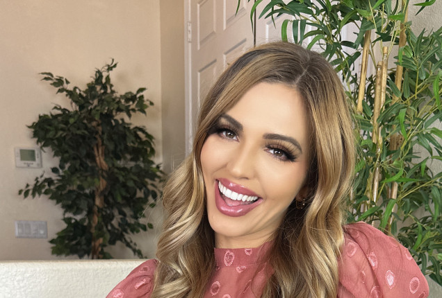 Wanna hear me taunt you to spray my legs? - Heather Highborne Official ...