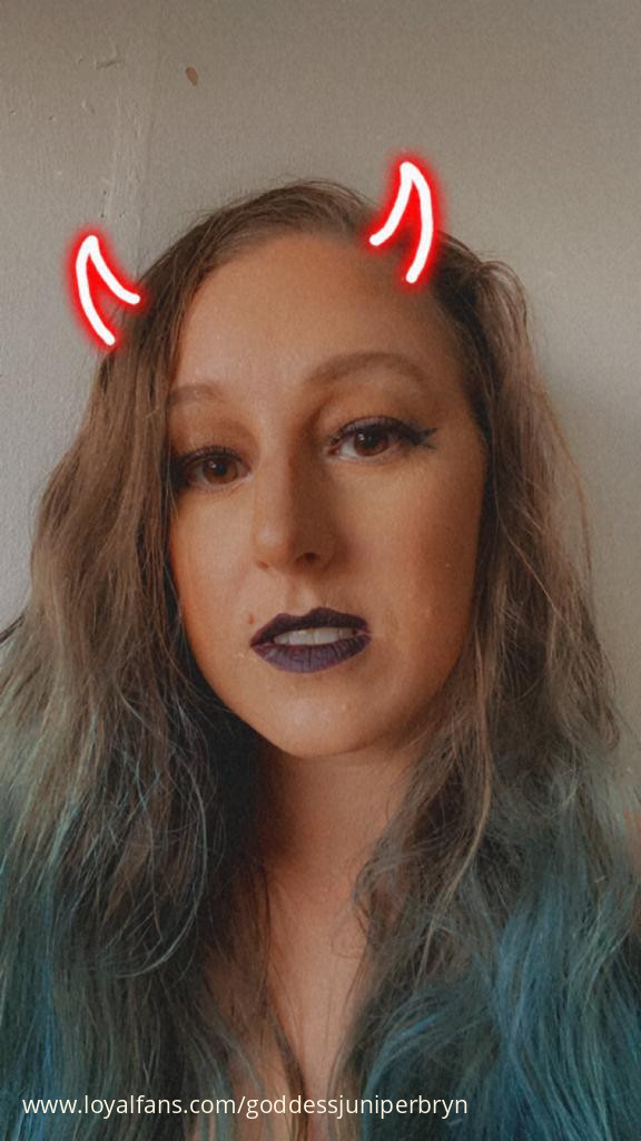 Goddess Juniper Bryn's videos and clips | Official account | LoyalFans
