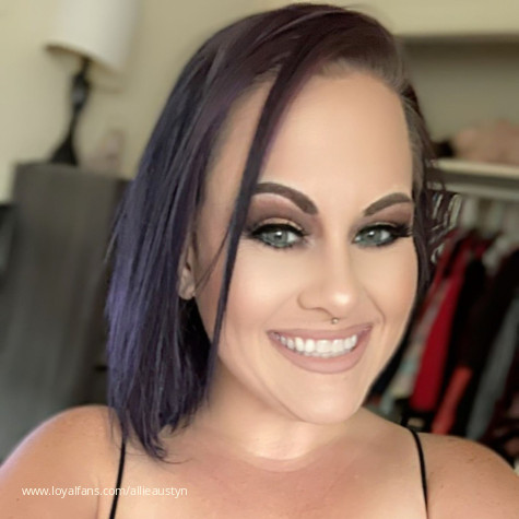 Allie Austyn’s Official Social Fan Page | LoyalFans