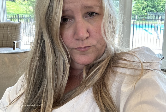 Giantess beg - Tattedbabe72 Official Profile | LoyalFans