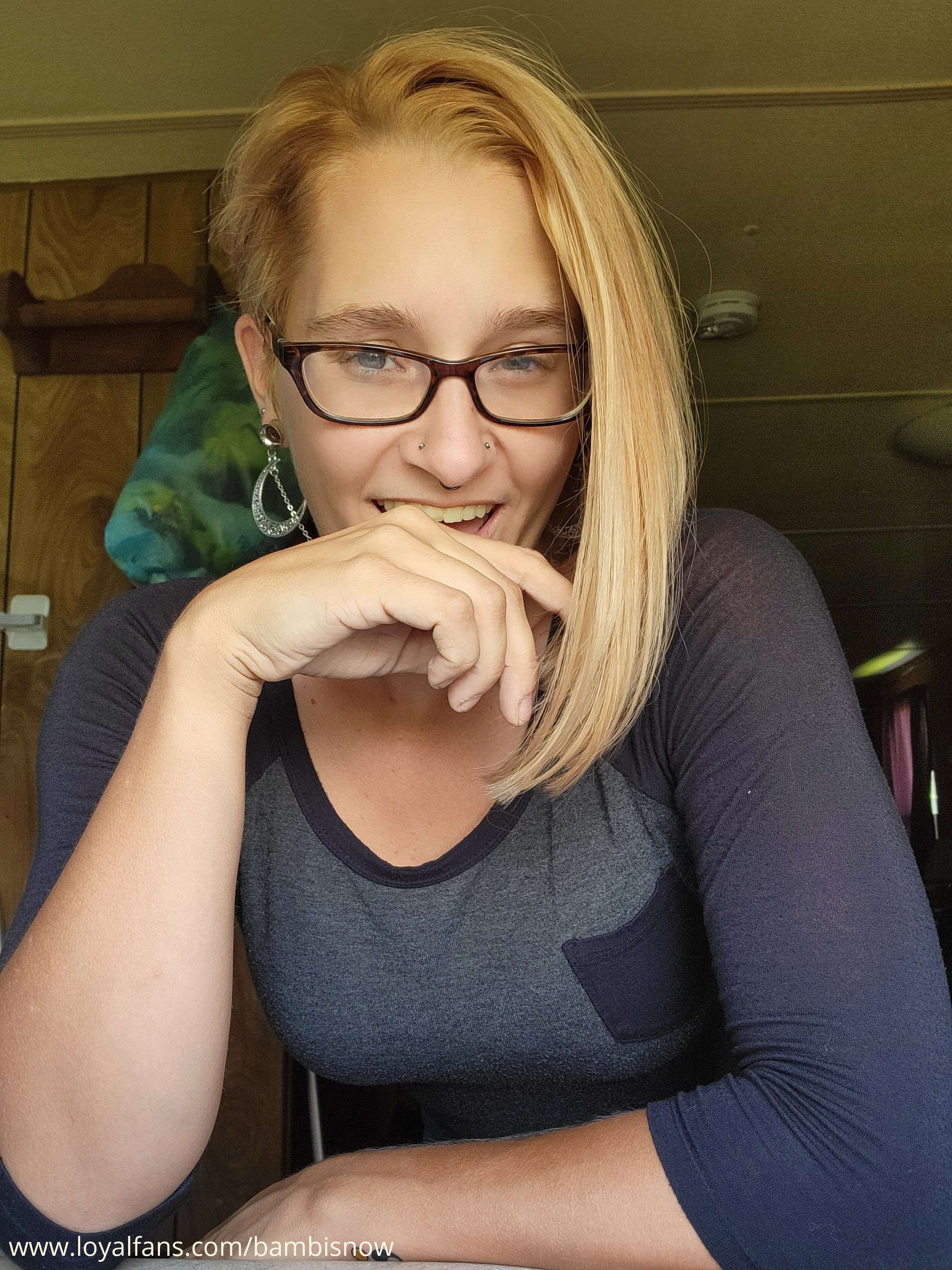 Bambi Snow's videos and clips | Official account | LoyalFans