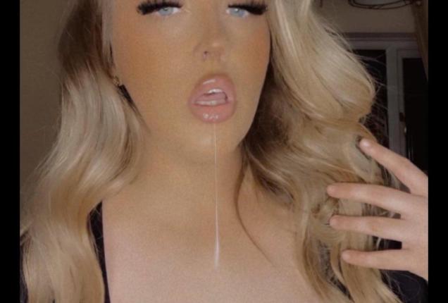 I want a new subby to play with - MISS LAUREN X Official Photos | www.Loyalfans.com