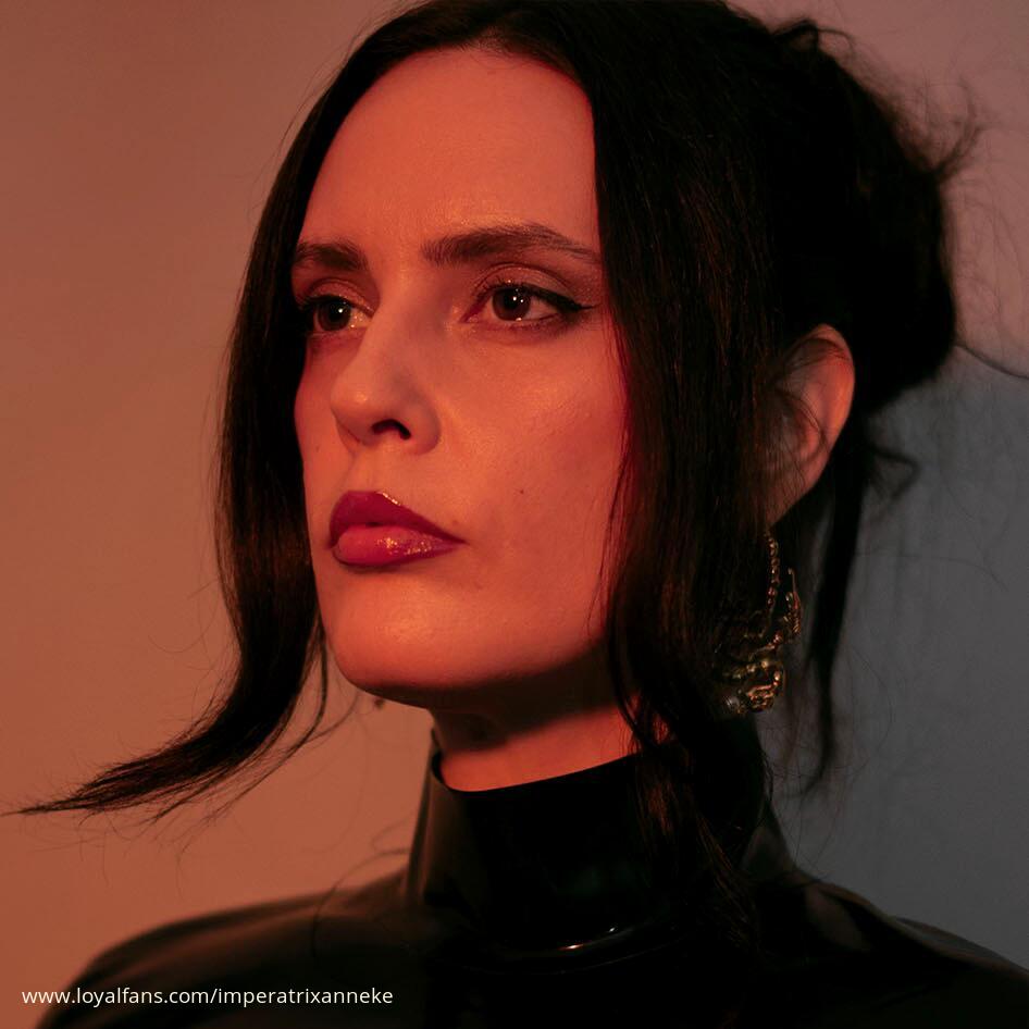 Imperatrix Anneke’s Official Social Fan Page | LoyalFans