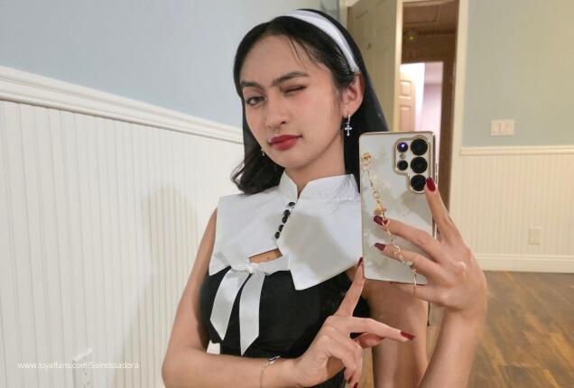 The Penny - Photo Dump - Saint Issadora Official Photos | www.Loyalfans.com