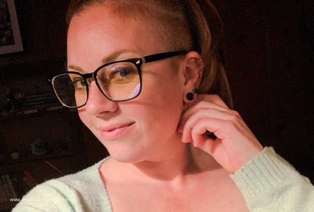 Where should I sit next? - Jessica Hell Official Photos | LoyalFans