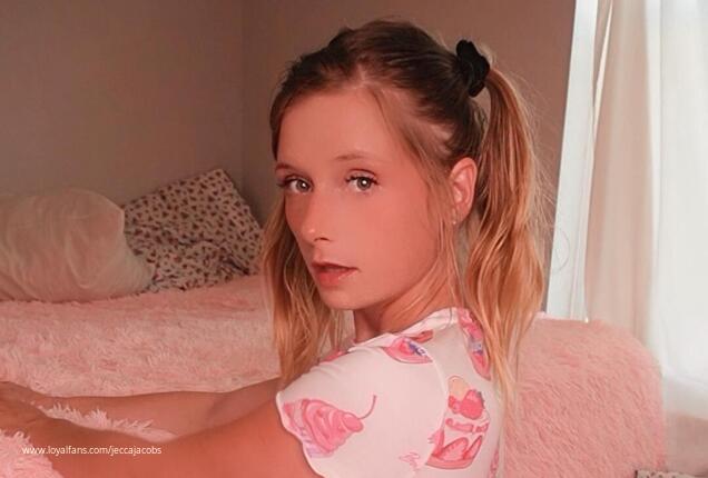 STINKY FARTS IN LINGERIE - Jecca Jacobs Official Profile | www ...