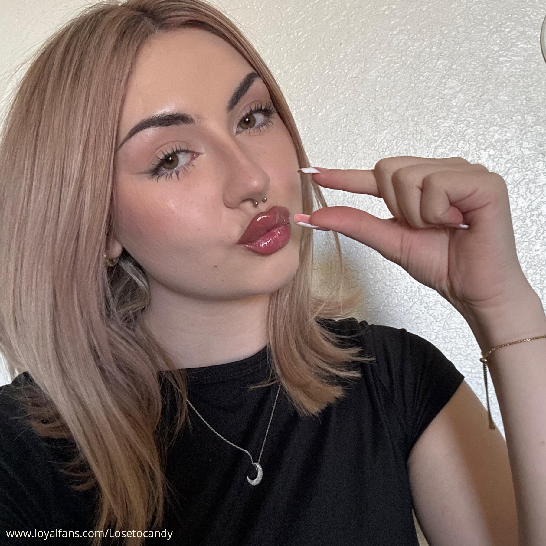 Goddess Candy findom’s Official Social Fan Page | LoyalFans