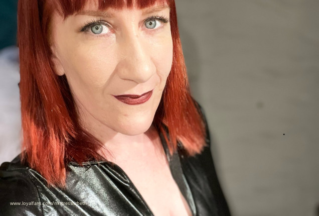 Filming - Mistress Lizbeth Official Photos | LoyalFans