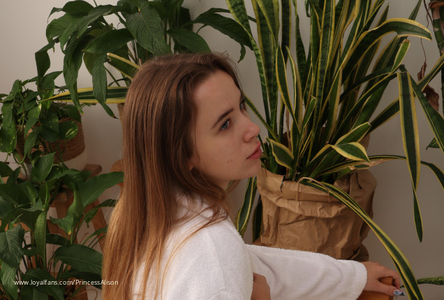 Drool - Princess York Findom Official Profile | www.Loyalfans.com