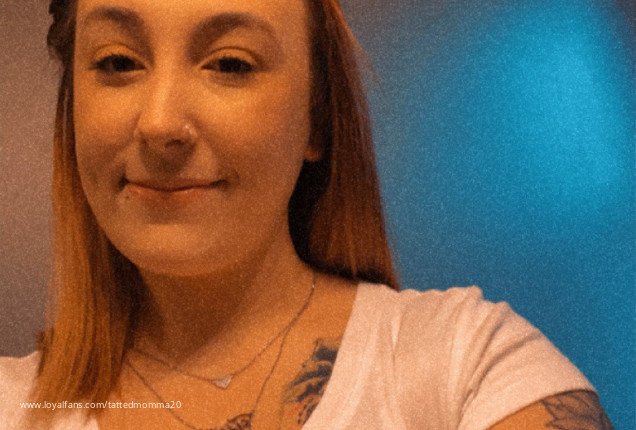 Sneaky sexy work nip slip - Tattedmomma20 Official Photos | www.Loyalfans.com