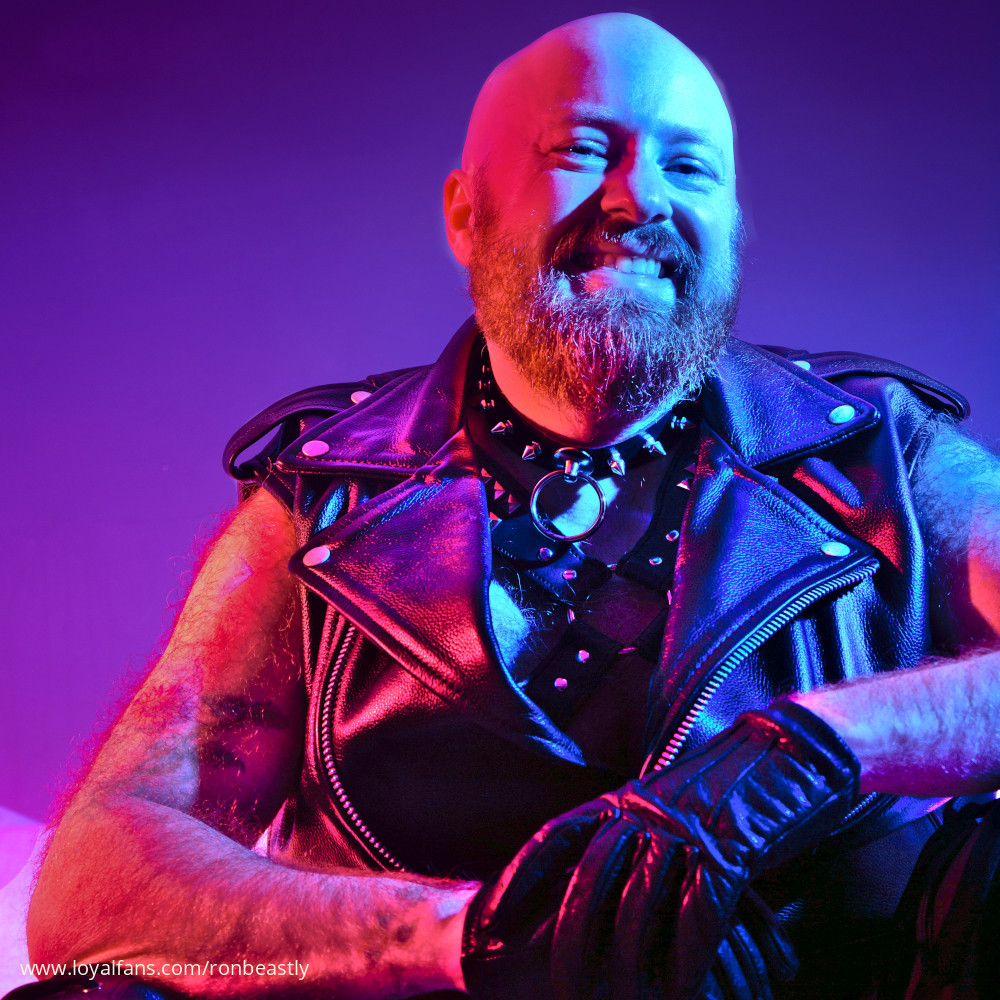 Ron Beastly’s Official Social Fan Page | LoyalFans