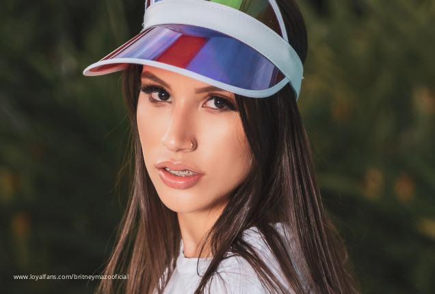 Am I ready for Sunday dinner? - Britney Mazo Oficial Official Photos ...