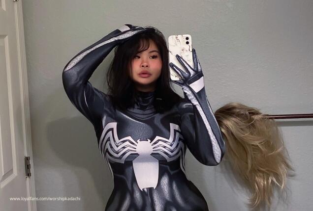 Censorship - Feet/Toes - Kadachii Official Photos | www.Loyalfans.com