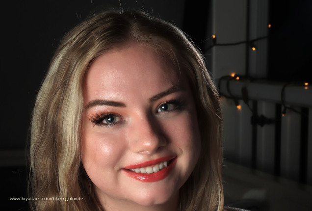 Big tits lesbian homewrecking - Valarie Vain Official Profile | www ...