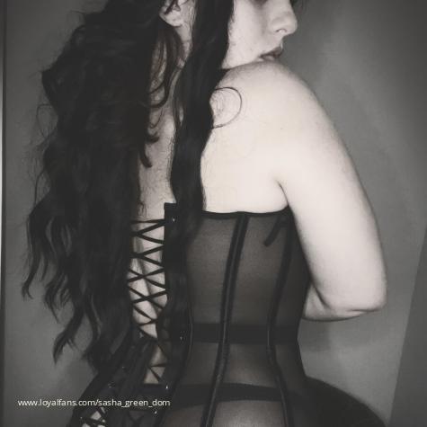 Why aren’t you massaging my gorgeous soles?? - Goddess Sasha Green Official Photos | www ...