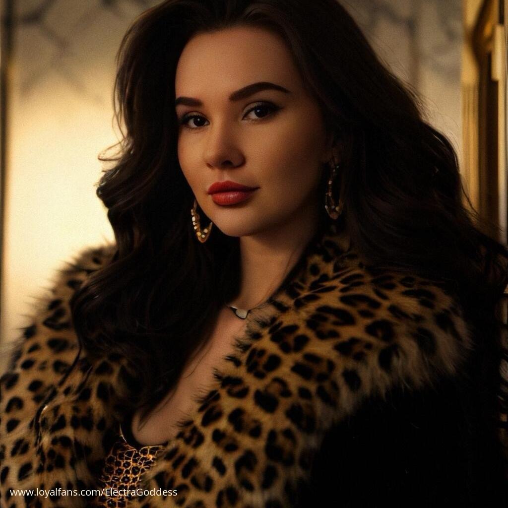 Hypnotic Electra Goddess's videos and clips | Official account | LoyalFans