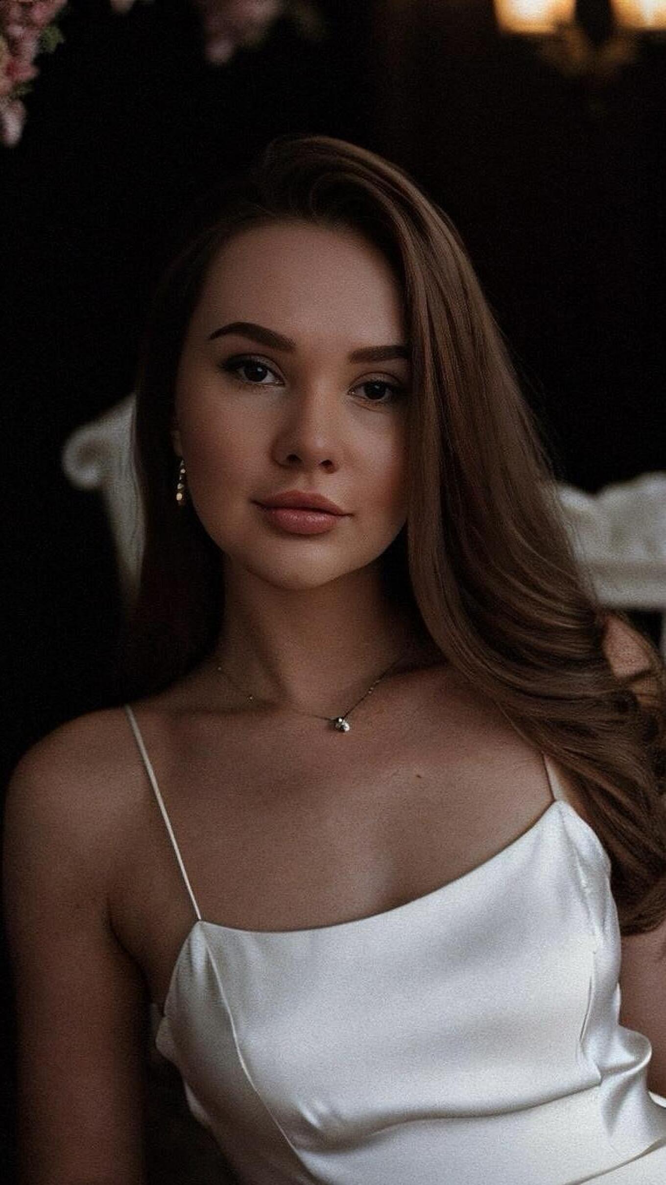 Hypnotic Electra Goddess’s Official Social Fan Page | LoyalFans