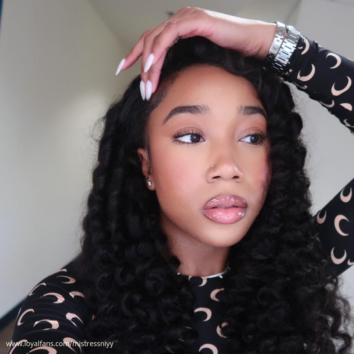 Mistresss Niyy’s Official Social Fan Page | LoyalFans