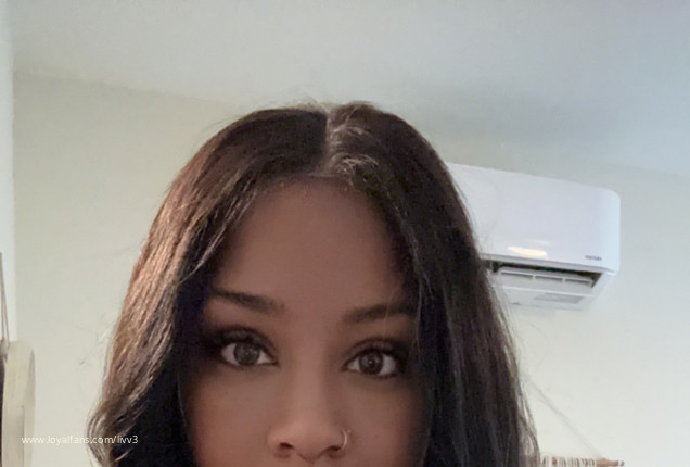 😋😋 - Livv29 Official Photos | www.Loyalfans.com