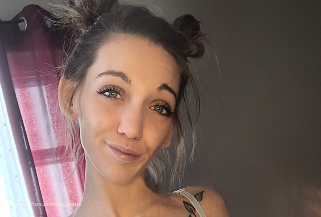 Dp Fuck Machine Daisy Sweets Official Profile