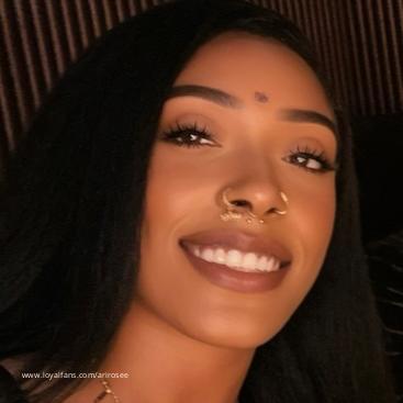 Ari Rosee’s Official Social Fan Page | LoyalFans