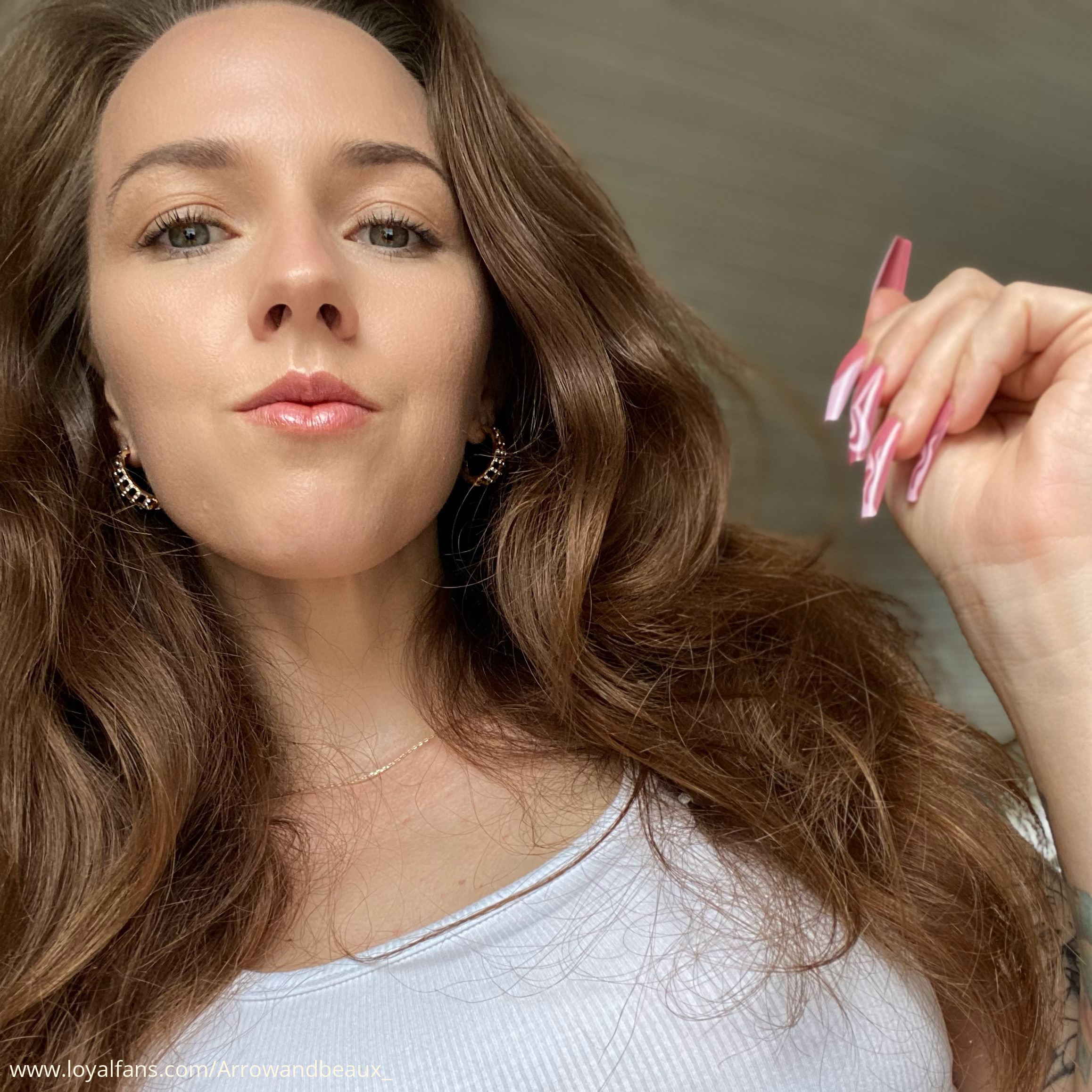 Findom Goddess Arrow 's videos and clips | Official account | LoyalFans