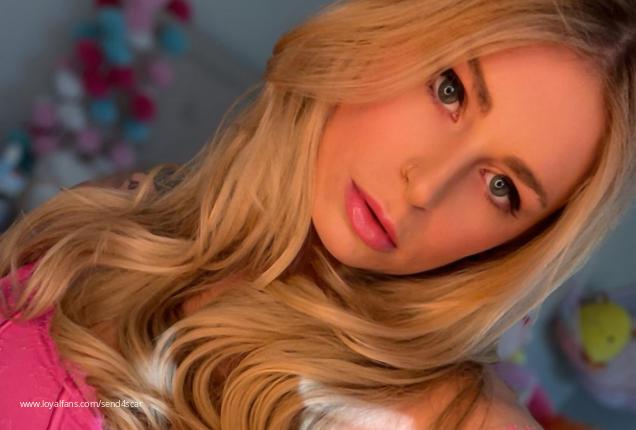 Does your wife know what you’re doing right now? - Goddess Scarlett Official Photos | www ...