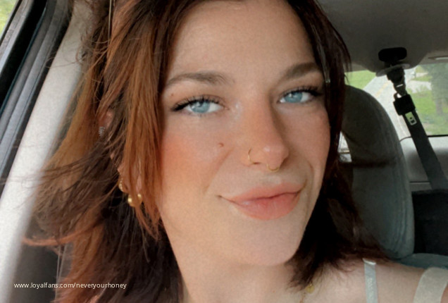 Foot mask prep 😋 ASMR - Daydream Dixie Official Profile | www.Loyalfans.com