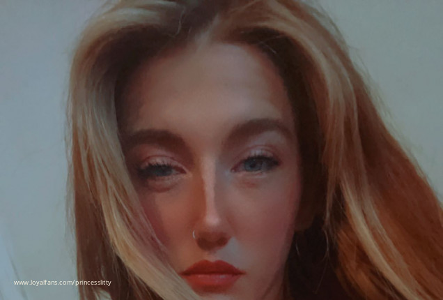 lets get frisky, it's FRIDAY #findom - FindommeLittia Official Photos ...