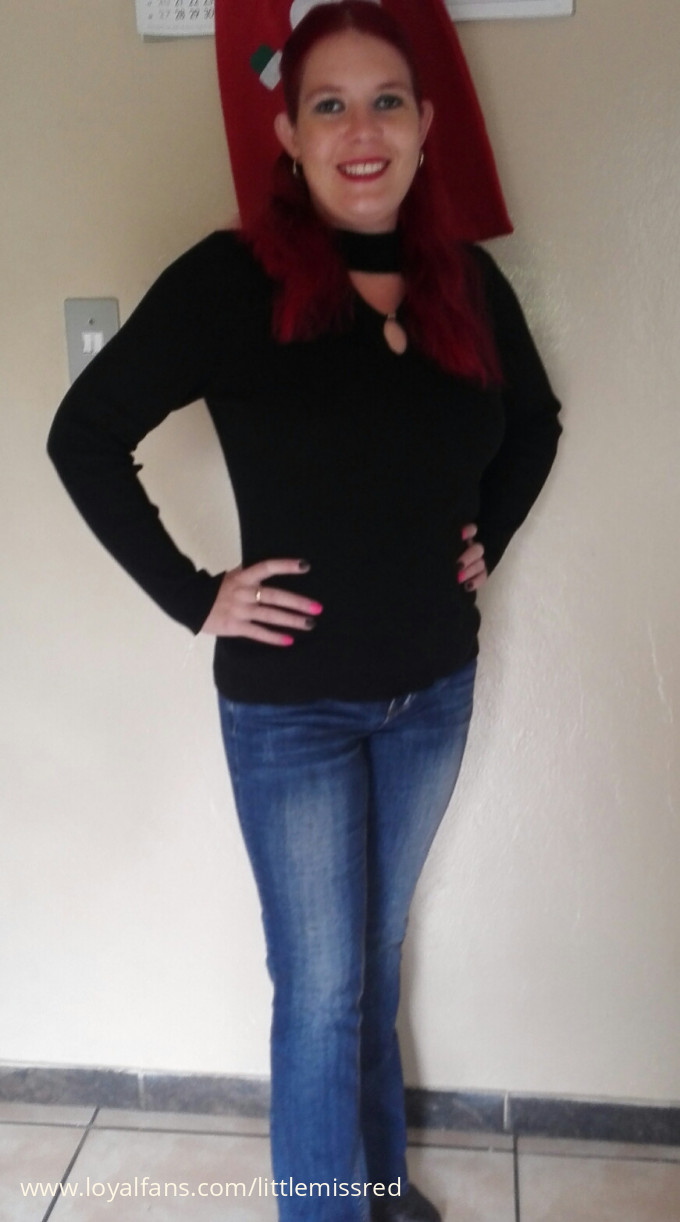 Little Miss Red’s Official Social Fan Page | LoyalFans