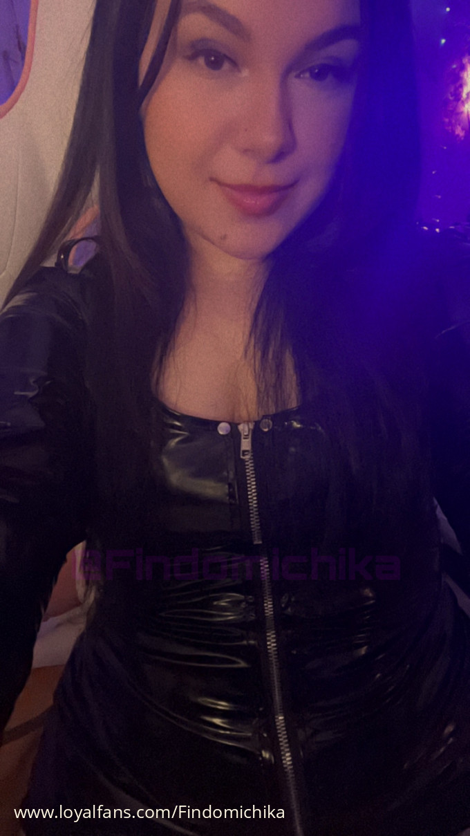 Pretty Findom princess - Princess Ichika Latina findom femdom bigbooty ...
