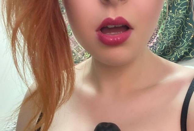 Stare and drool! - Goddess Ruby Snowbunny SUCCUBUS Queen of Spades Official Photos | LoyalFans