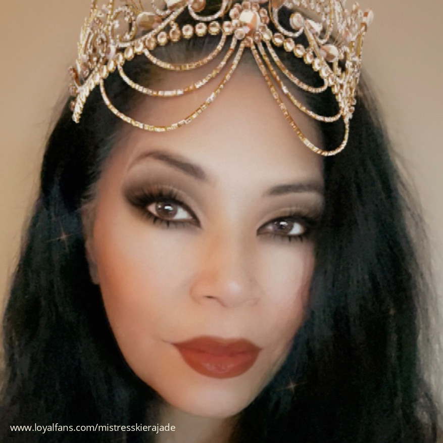 Mistress Kiera Jade's Official Social Fan Page | LoyalFans