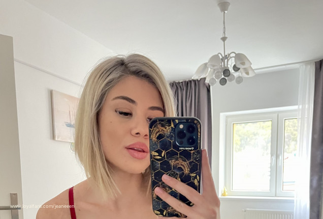 😘 - Jeaneeen Official Photos | www.Loyalfans.com