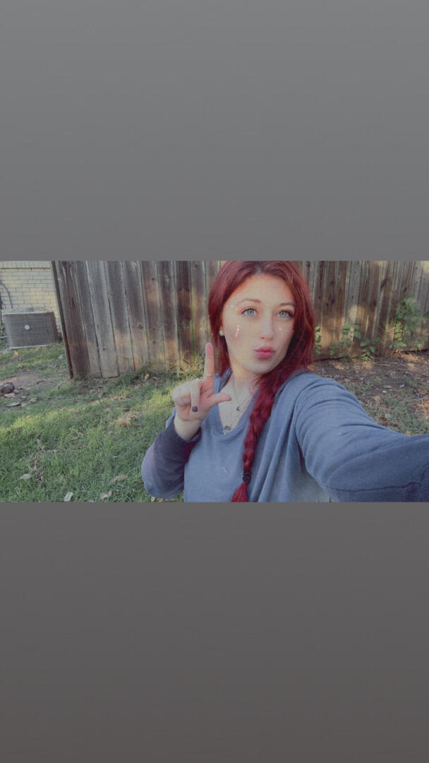 Red Queen Brat’s Official Social Fan Page | LoyalFans