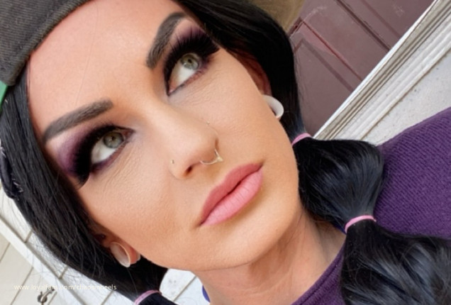 Legs like these… - FriskyKitty Official Profile | www.Loyalfans.com