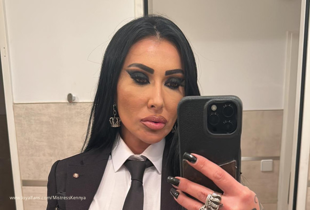 In Berlin - Mistress Kennya Official Photos | www.Loyalfans.com