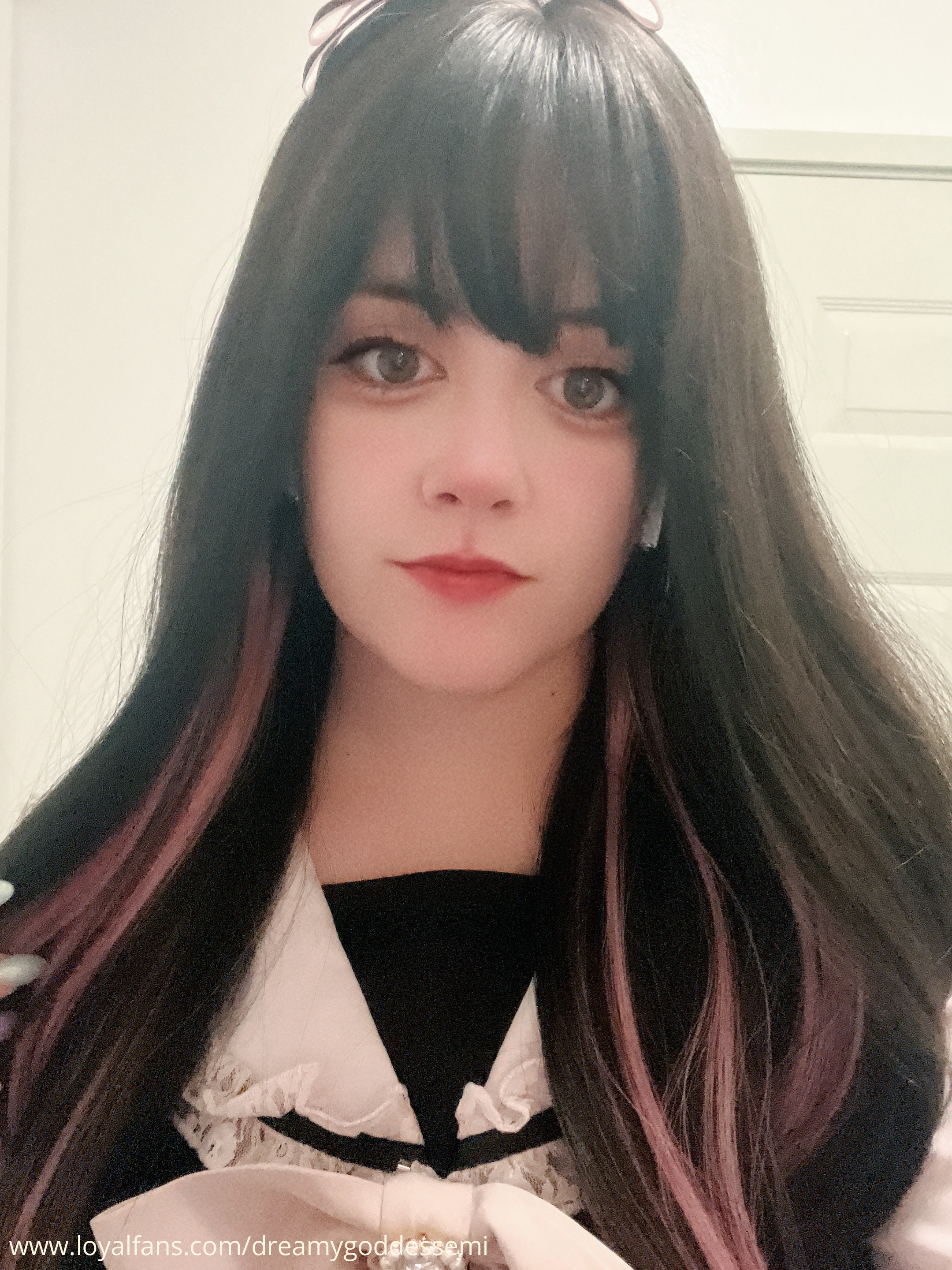 Dreamy Goddess Emi’s Official Social Fan Page | LoyalFans