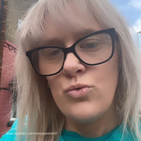 Sexyqueenmilf's videos and clips | Official account | LoyalFans