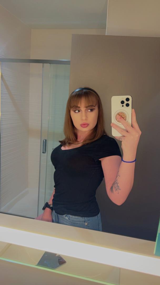 prettykittykat2303’s Official Social Fan Page | LoyalFans