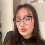 full body angle, watch me twitch and moan😚 - princess serena violette ...