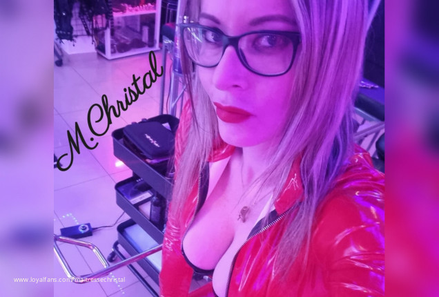 Have a nice day - Maitresse Christal Official Photos | www.Loyalfans.com