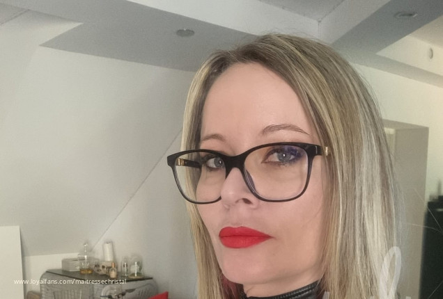 💋💋💋💋 - Maitresse Christal Official Photos | www.Loyalfans.com