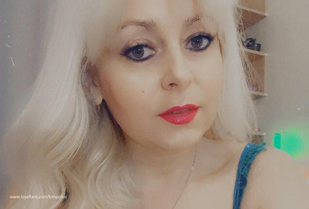 Pantyhose dance 💥 - KimPolloc Official Profile | LoyalFans