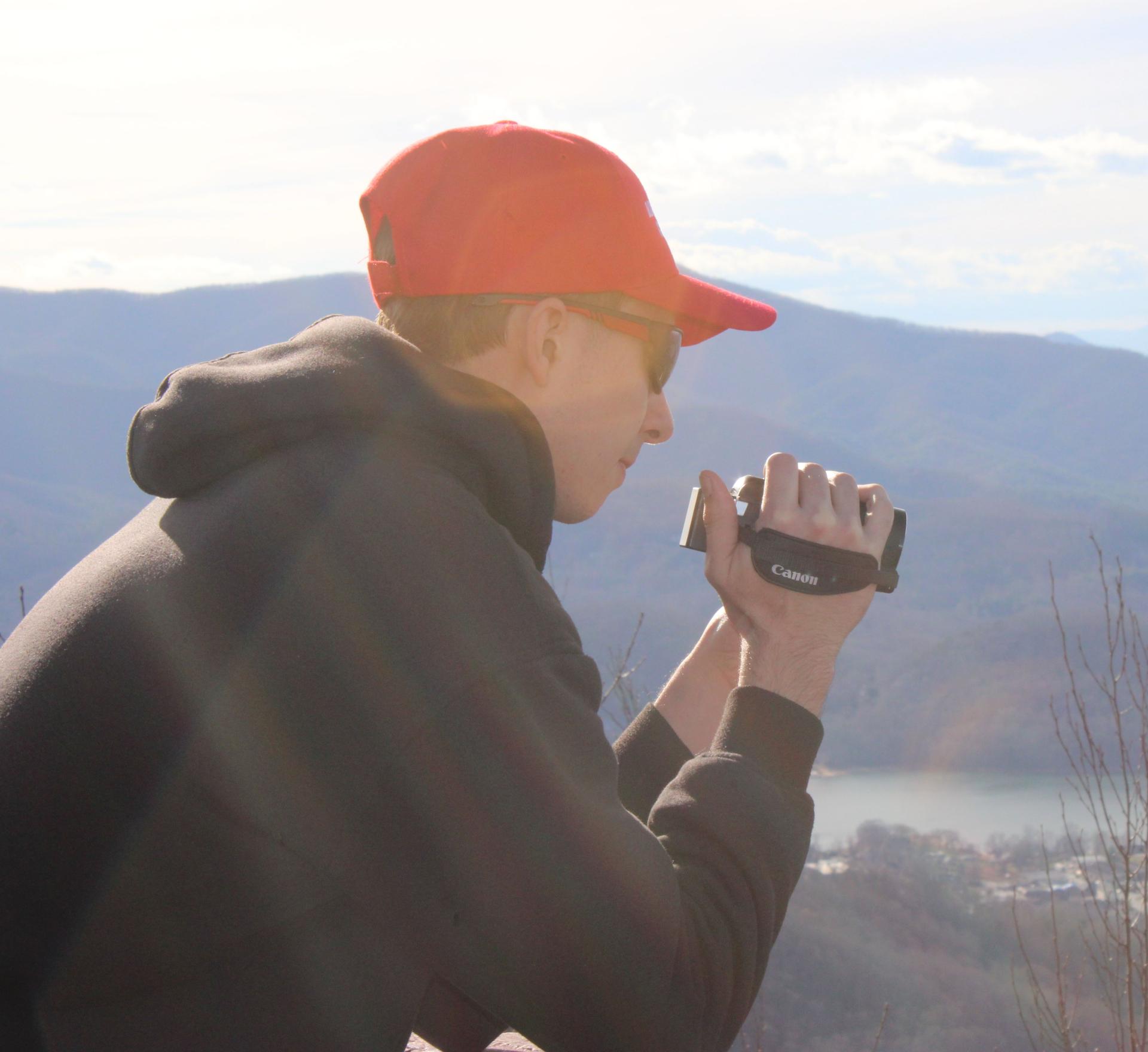 iHateClothes’s Official Social Fan Page | LoyalFans