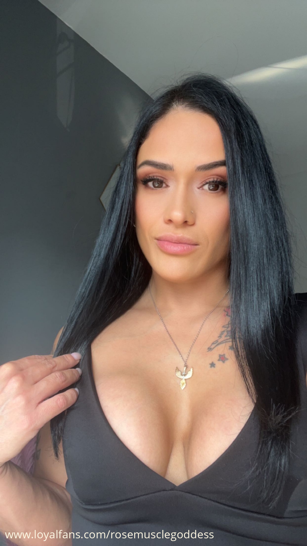 Rose Muscle Goddess’s Official Social Fan Page | LoyalFans