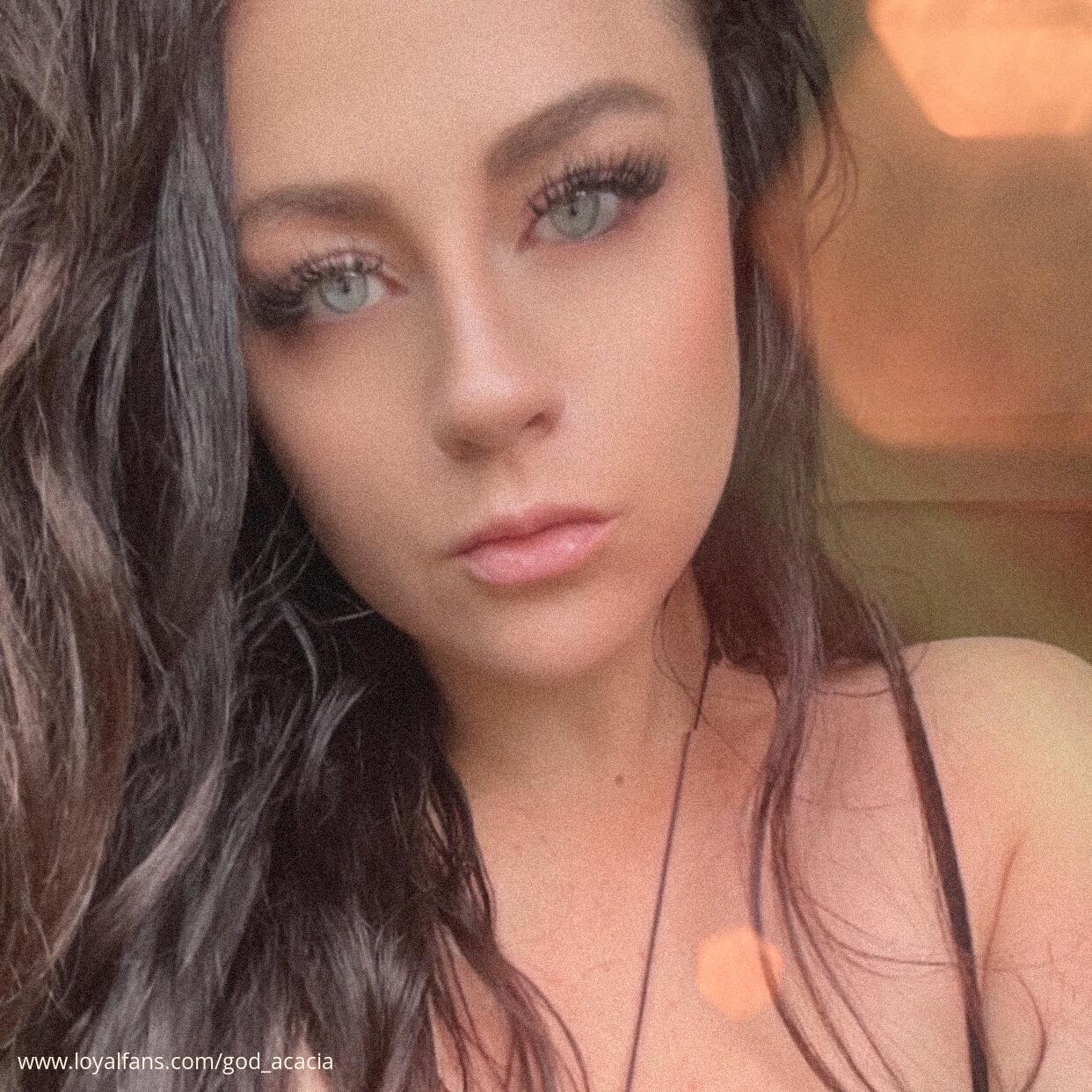 Acacia Findom’s Official Social Fan Page | LoyalFans