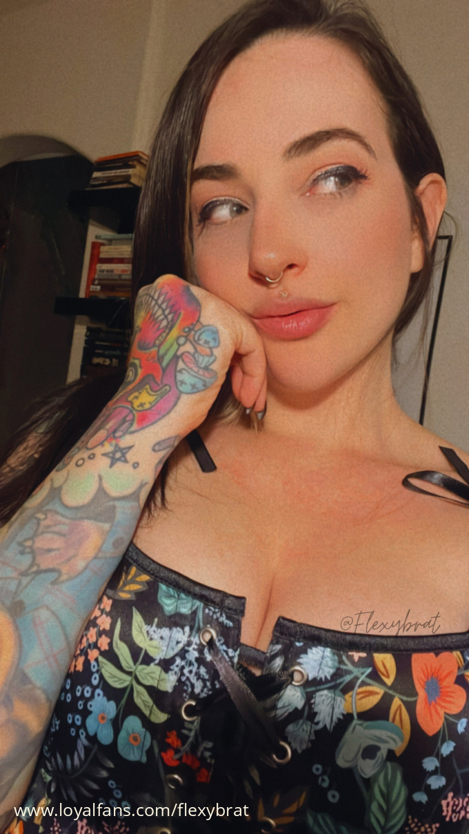 Daddy Flexy’s Official Social Fan Page | LoyalFans