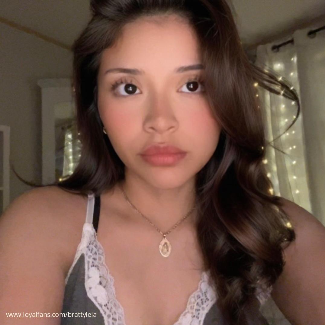 spoiled leia’s Official Social Fan Page | LoyalFans