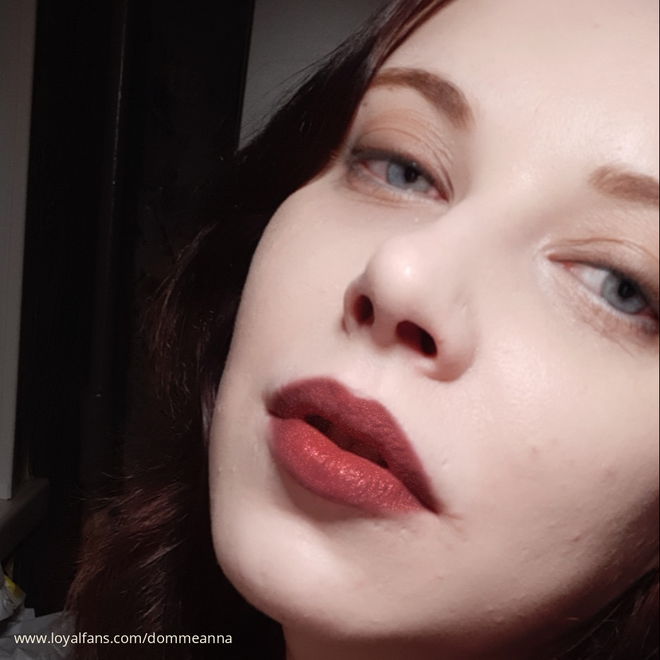 DommeAnna's videos and clips | Official account | LoyalFans
